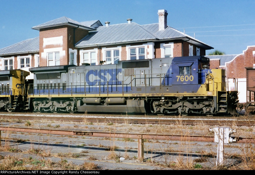 CSX 7600